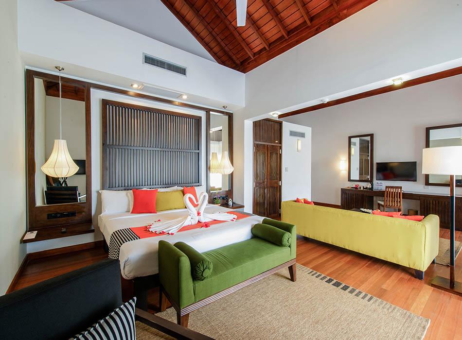 Negombo Beach Hotels | Rooms at Club Hotel Dolphin Sri Lanka