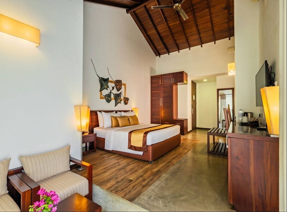 Pasikuda Beach Hotels | Rooms & Suites at The Calm Resort & Spa